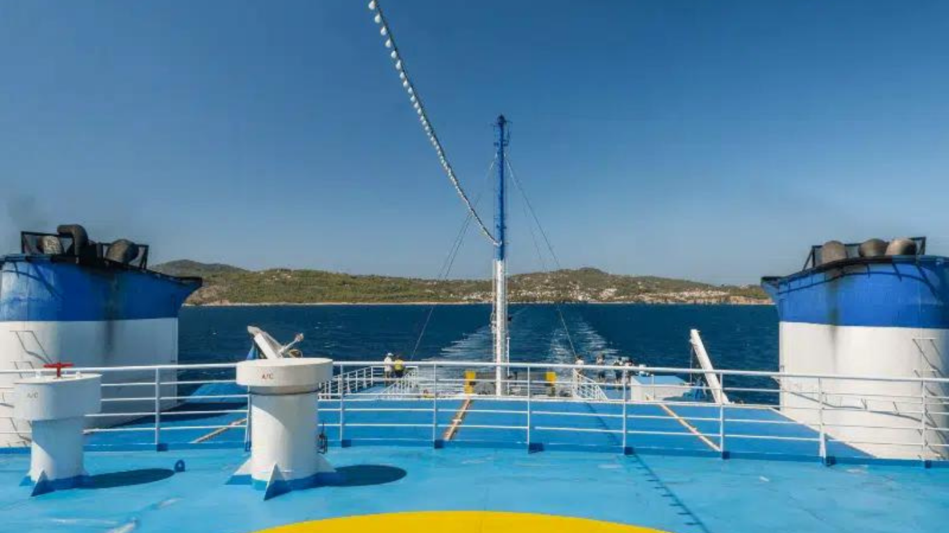 10 Types of Decks Every Seafarer Should Know · Caliber8